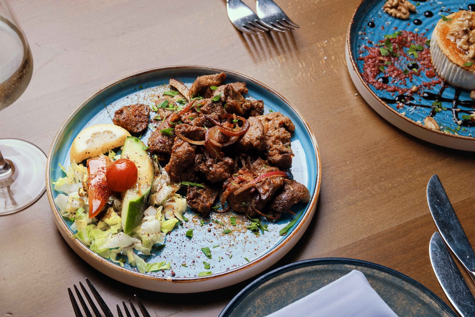 The Mesken – Restaurant & Bar